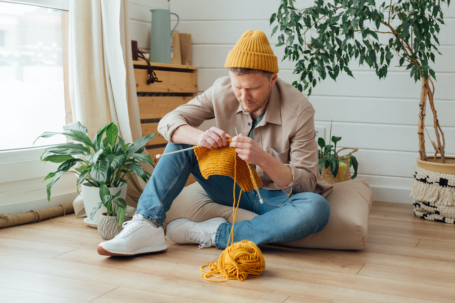 Quand passer d’un kit débutant à un projet plus complexe en tricot ...